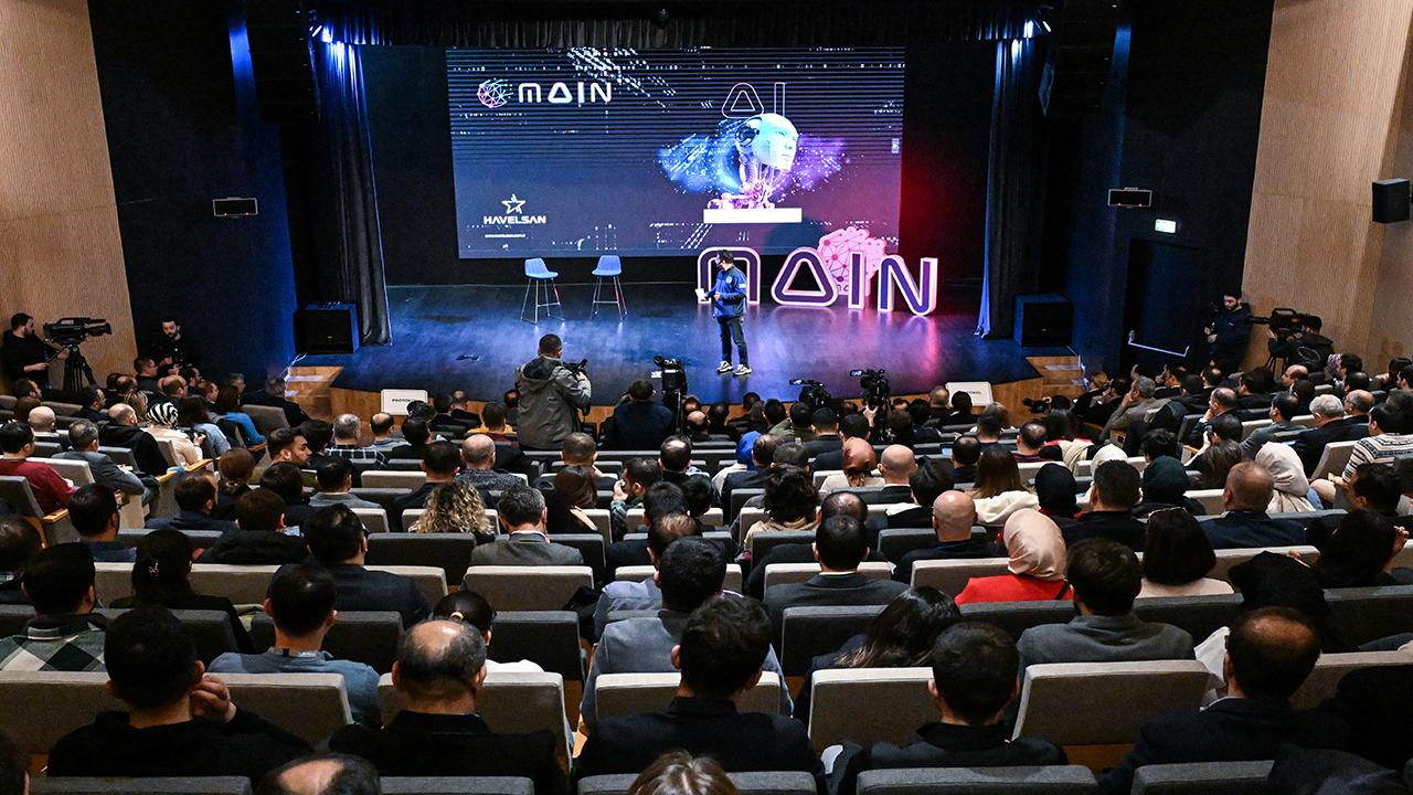 HAVELSAN, yapay zeka platformu 'MAIN'i tanıttı