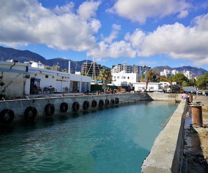 Kıbrıs'ın İlk Yüzen Gemisi TEAL, Girne Limanı’nda İnşa Edilen Özel ...